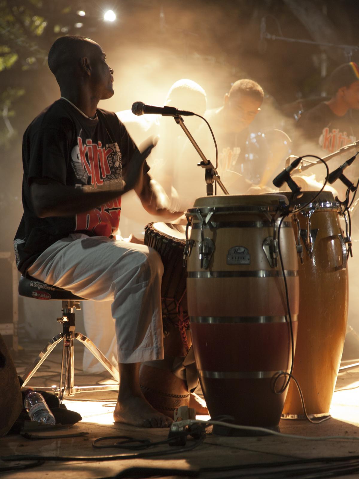 Les instruments de la musique réunionnaise | Île de la Réunion Tourisme