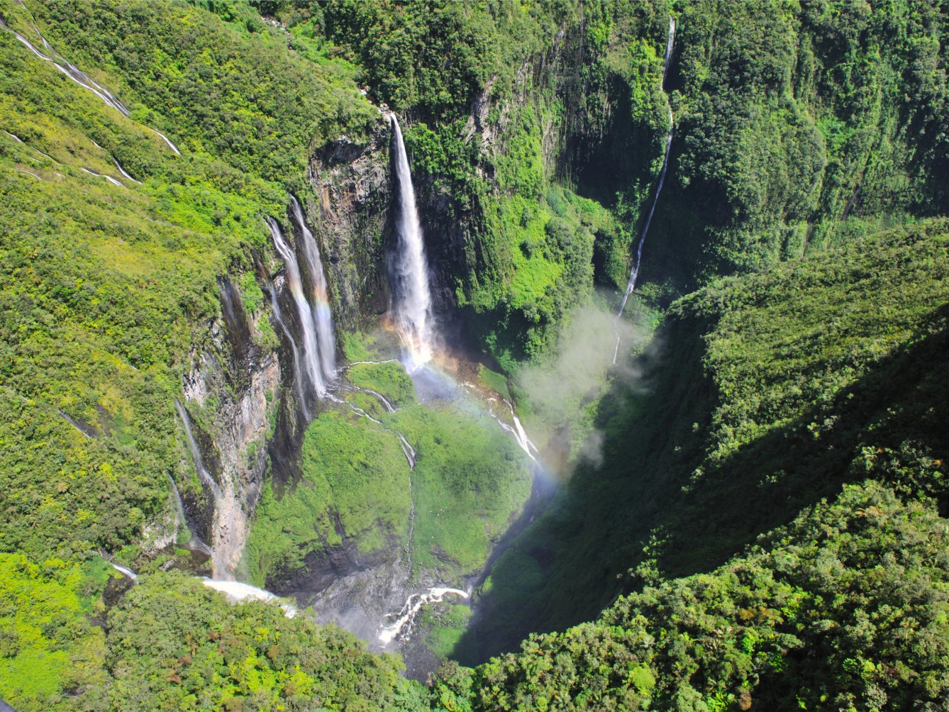 5 Wanderungen, die man auf der Insel La Réunion erleben sollte | Île de ...