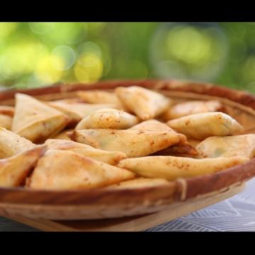 Recette samoussas pommes de terre/fromage | Île de la Réunion Tourisme