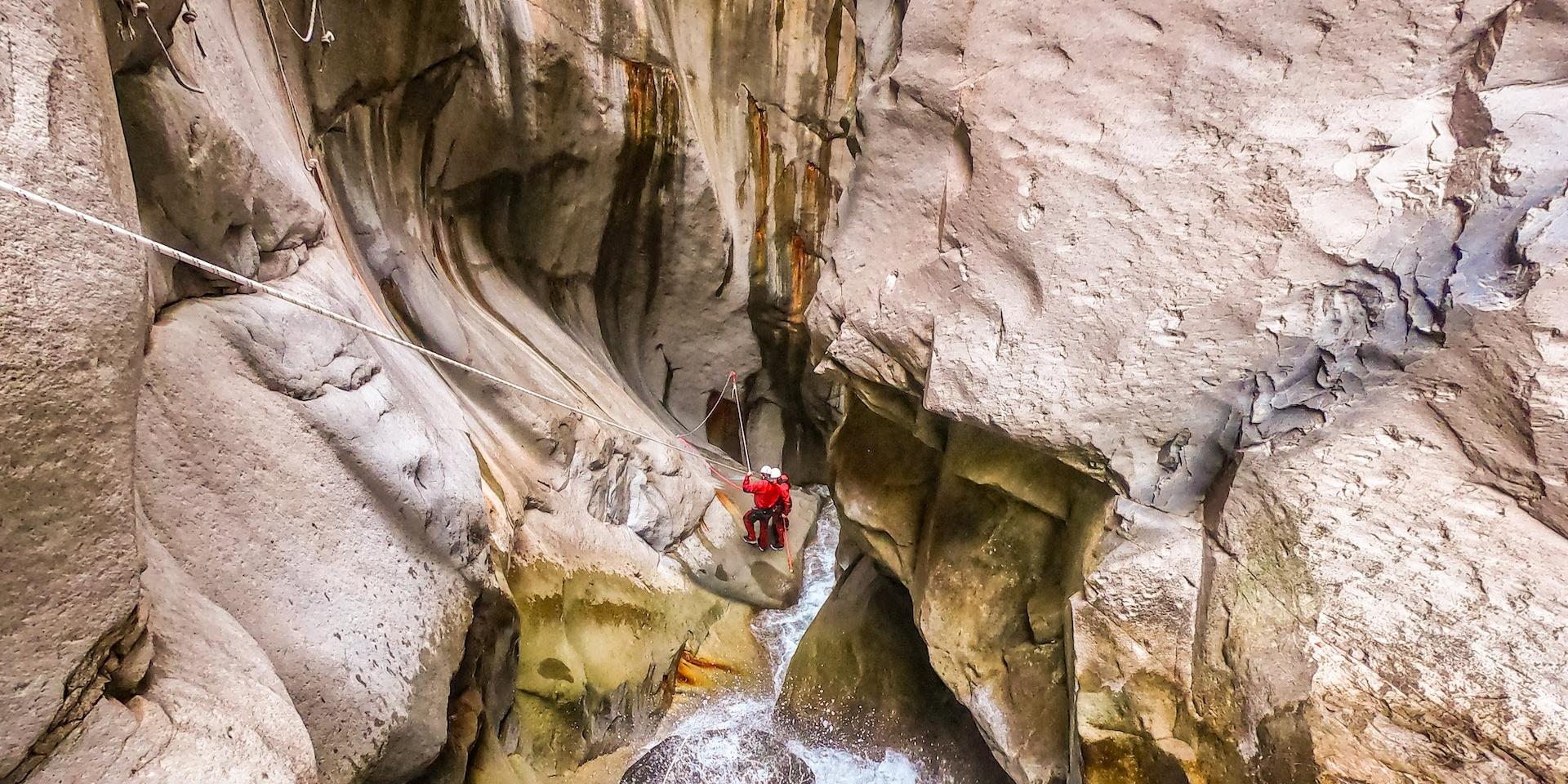Canyon de Trou Blanc | Vivez une expérience unique à La Réunion