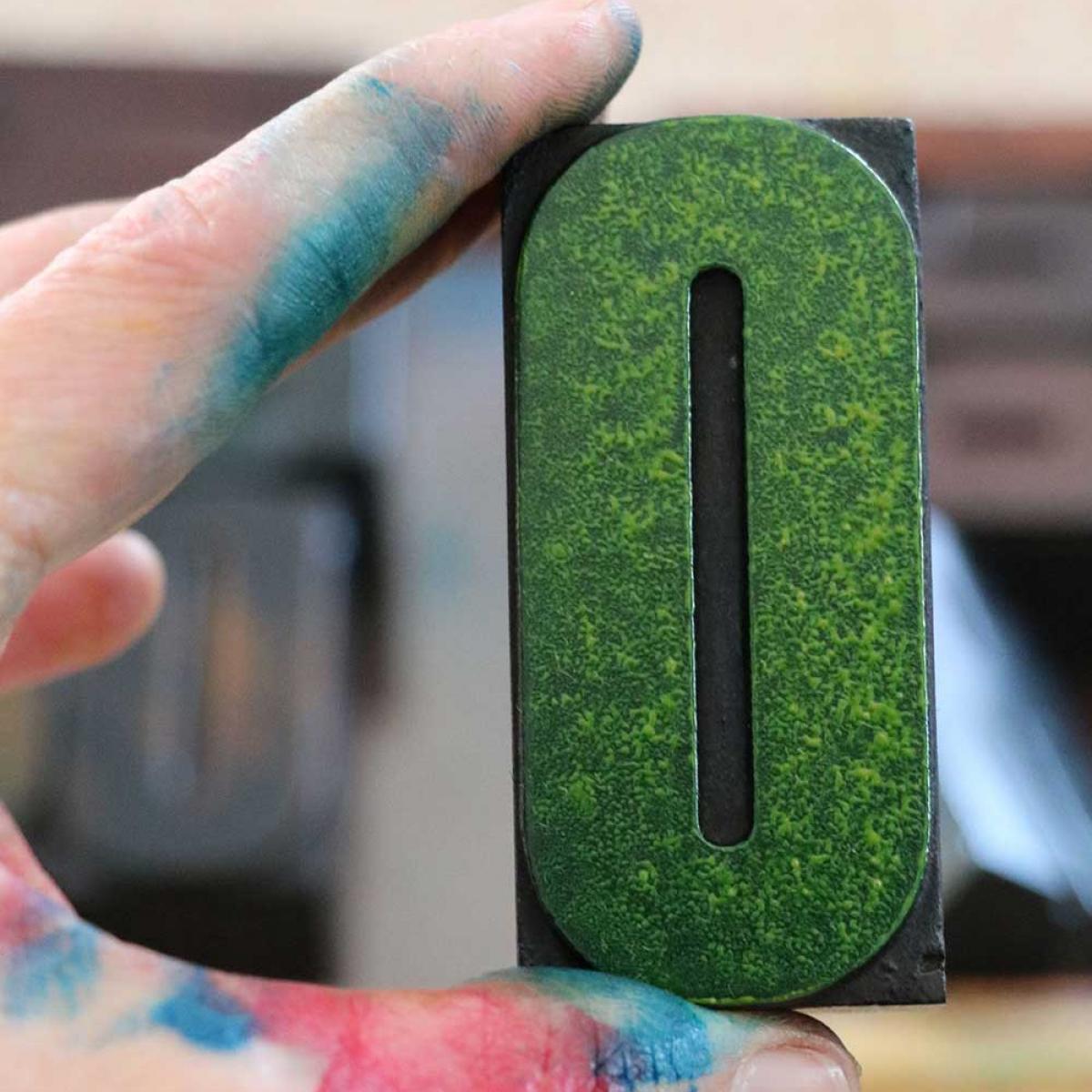 Laura Leeson, Papeterie des Arceaux | Dordogne Périgord Tourisme