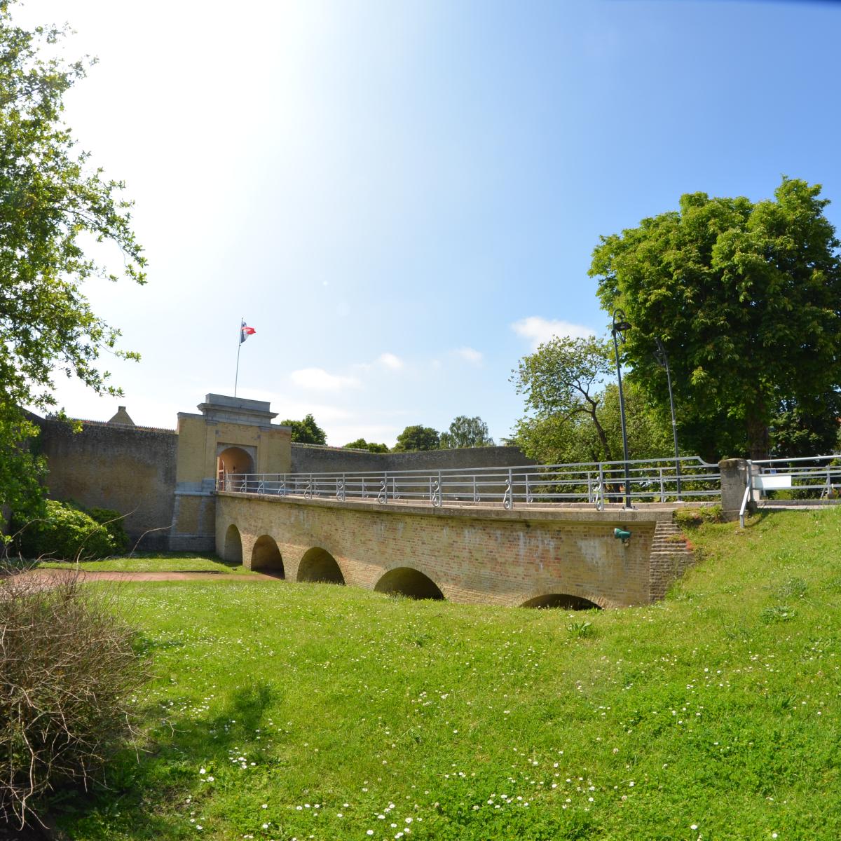 Itinéraire Gourmand au cœur des Fortifications de Gravelines ...