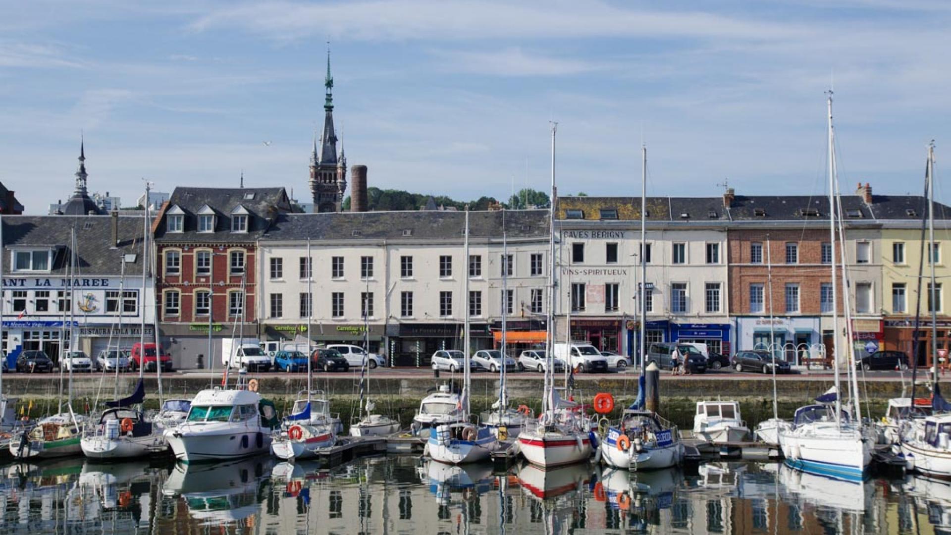 Les Phares et Estacades | Office de Tourisme de Fécamp