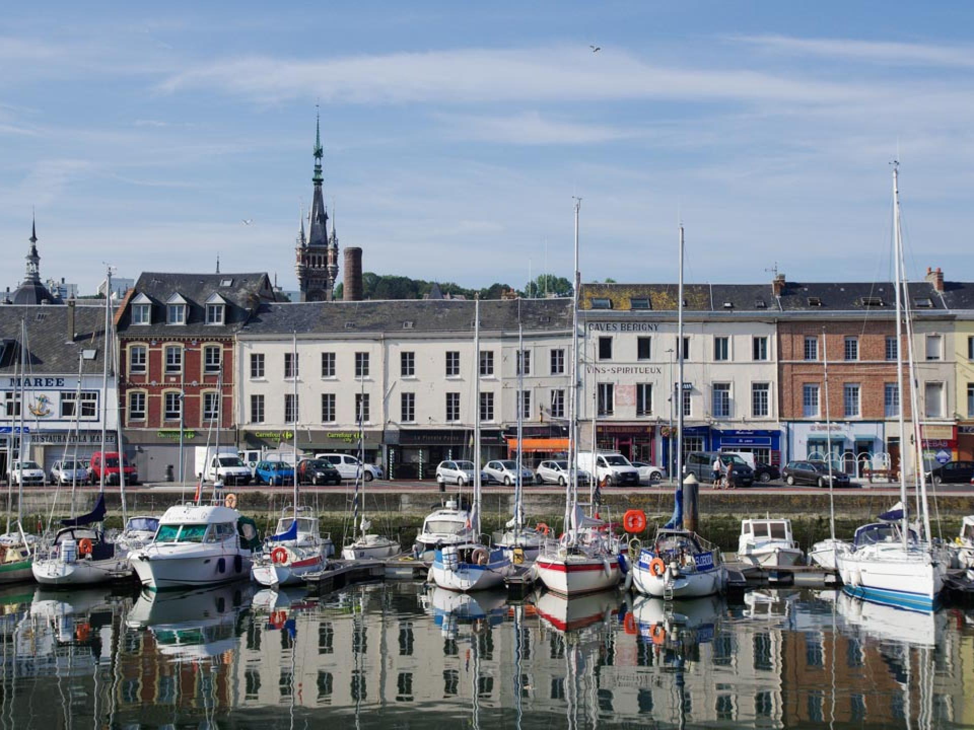 Sans voiture, entre ville et nature | Office de Tourisme de Fécamp