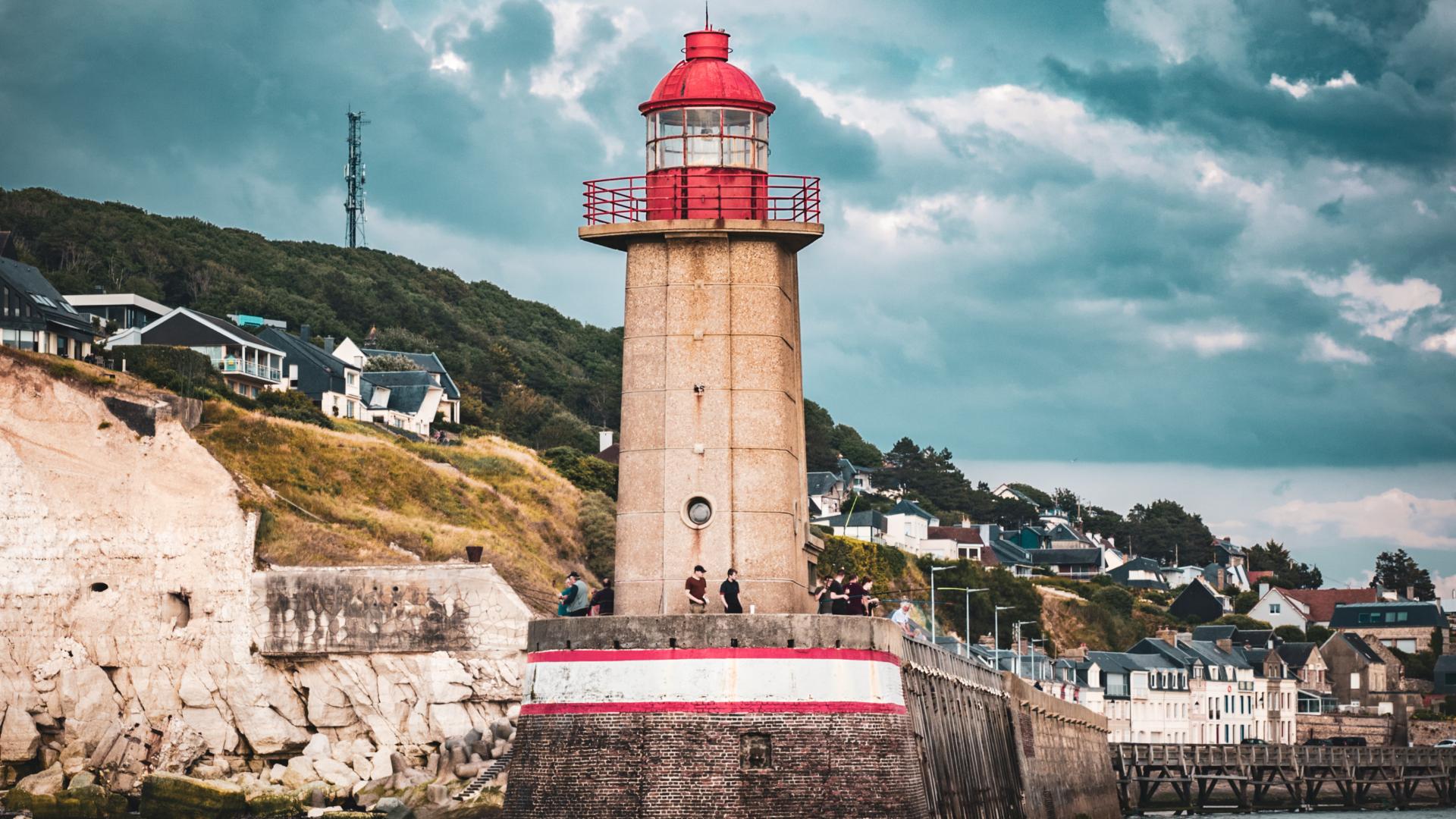 Les Phares et Estacades | Office de Tourisme de Fécamp