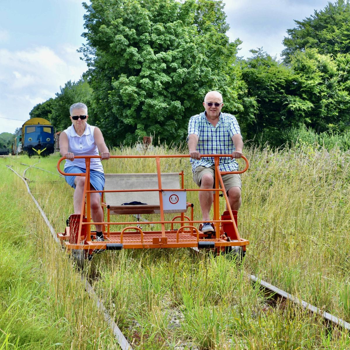 S’amuser en vélo-rails | Office de Tourisme de Fécamp