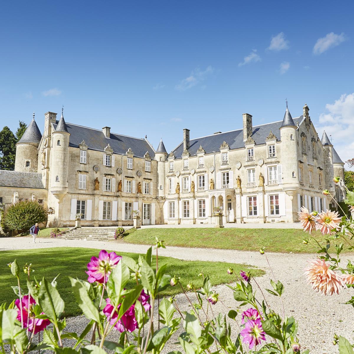 Visiter Fontenay-le-Comte | Office de Tourisme Vendée Marais Poitevin
