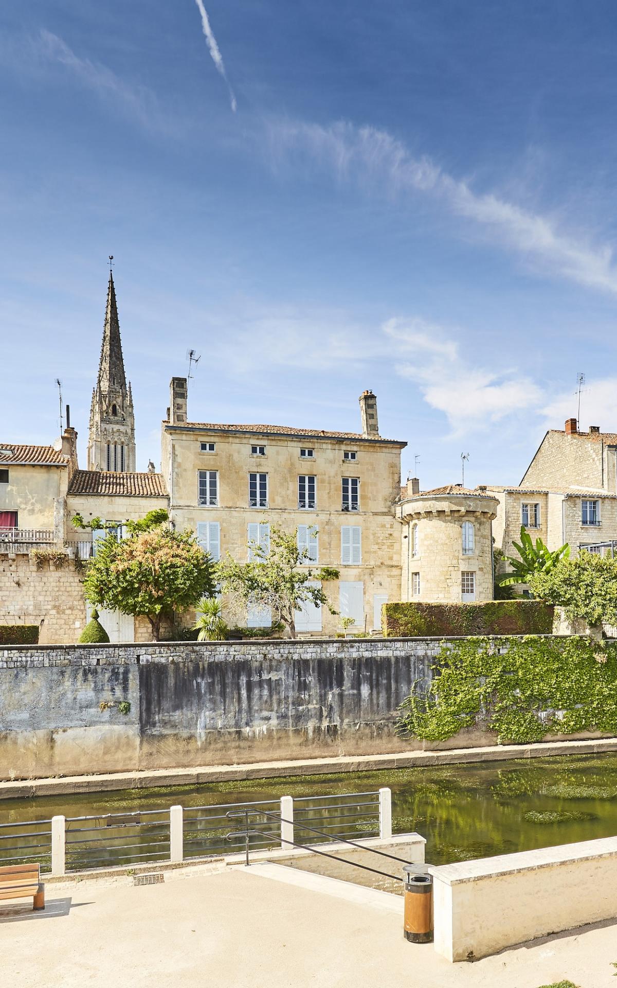 Visiter le Marais poitevin | Office de Tourisme Vendée Marais Poitevin