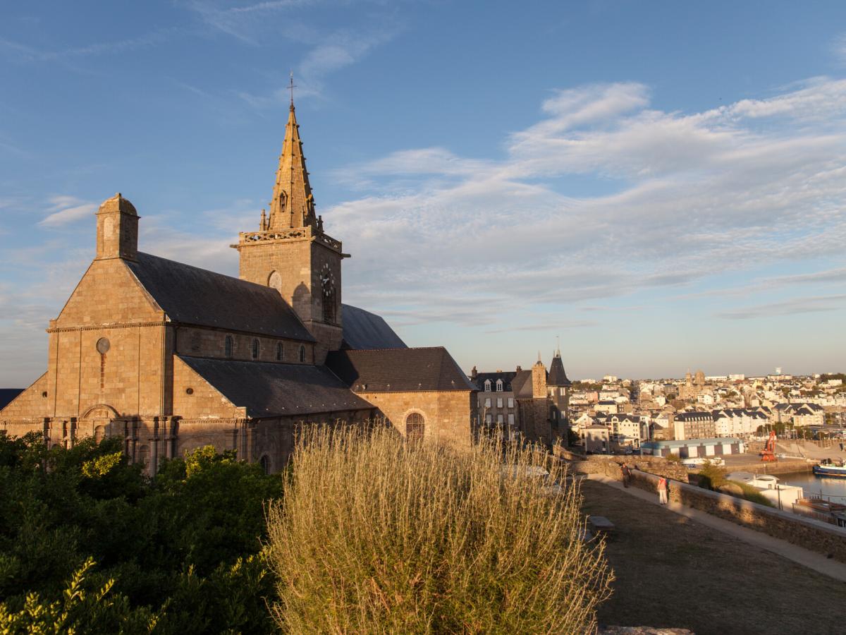 The Upper Town of Granville | Destination Granville Land and Sea