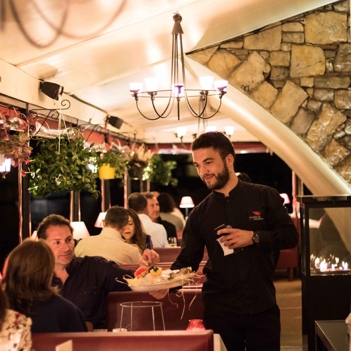 Romantisches Dinner in Port Grimaud | Der Charme der Provence und der ...