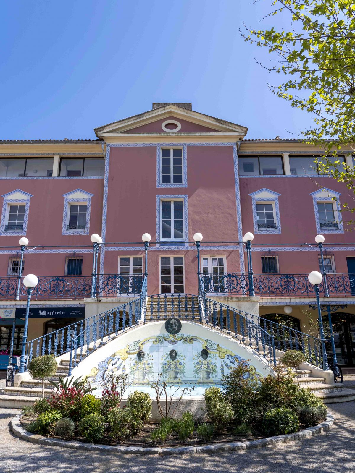 Les détails de Port Grimaud | Grimaud Tourisme – Le charme de la ...