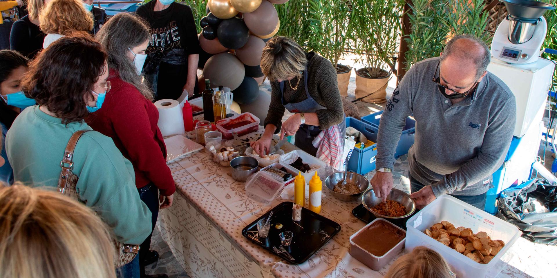 The “Truffle Festival” market | Charm of Provence & French Riviera