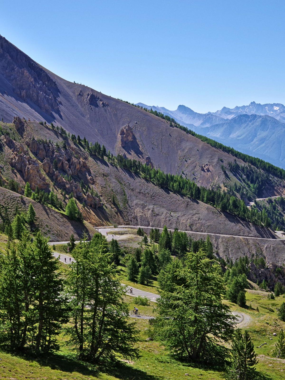 Col Agnel entre Queyras et Italie – le 2ème plus haut col routier des Alpes