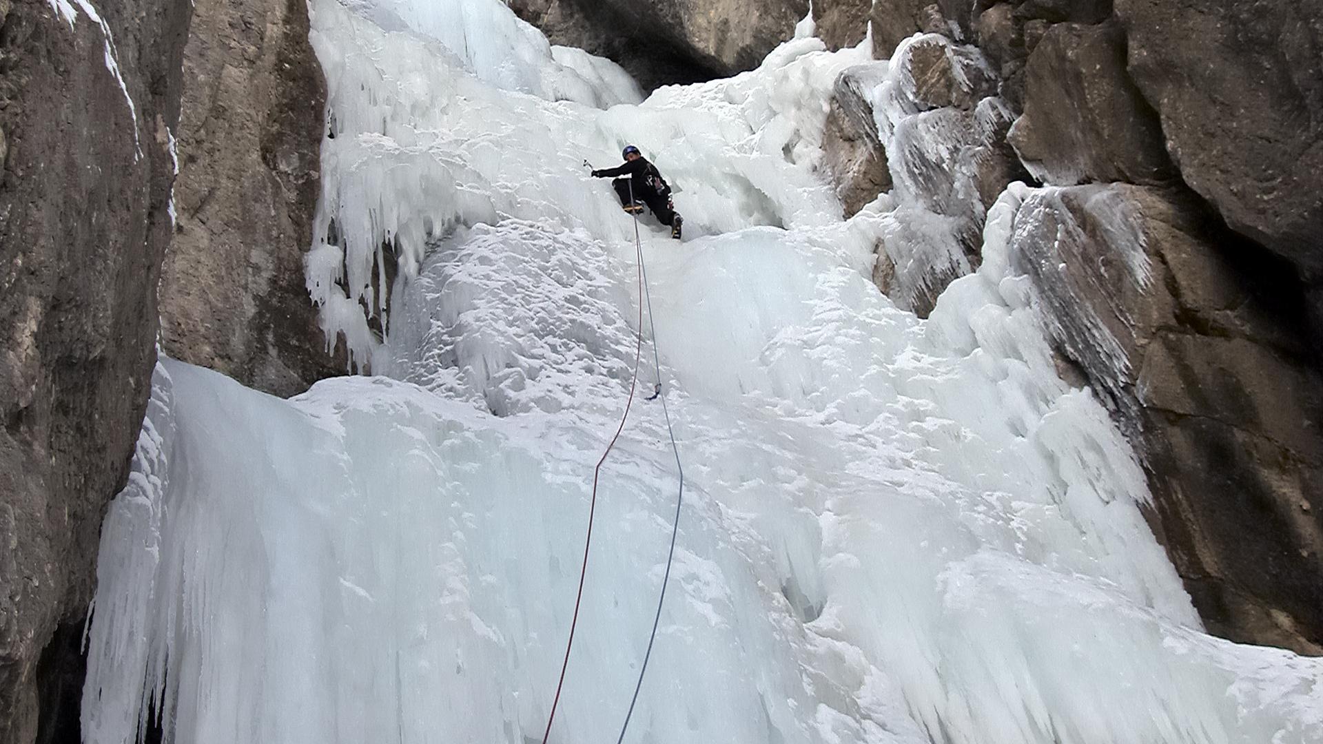 Ceillac village station du Queyras ski et tour du Queyras GR58 ...