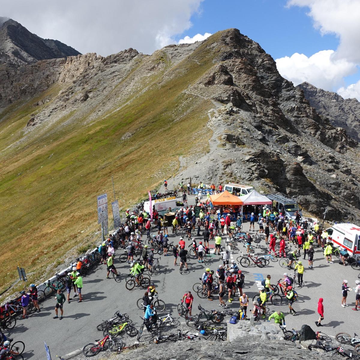 The Great Mountain Passes Tour