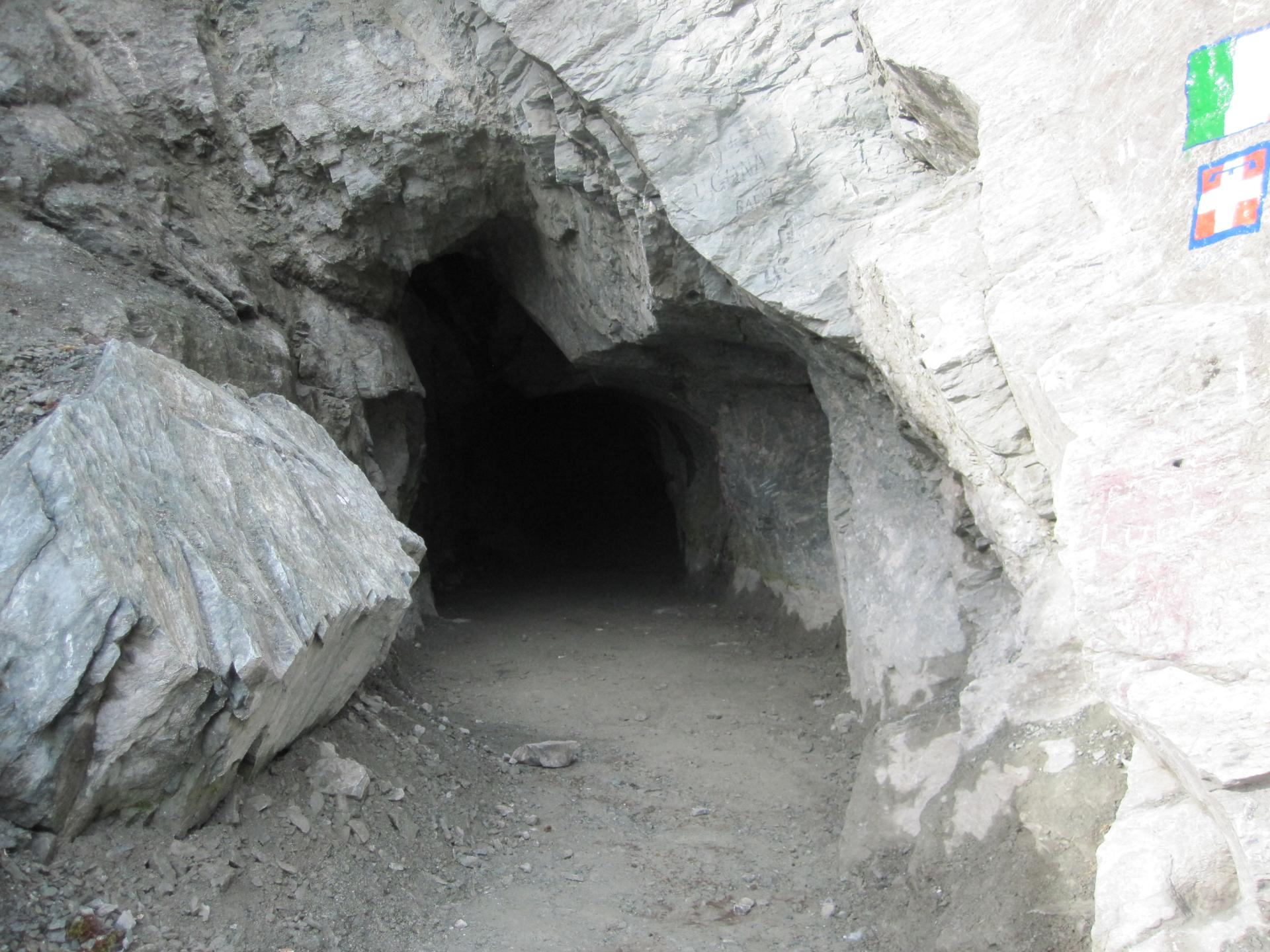 Tunnel de la Traversette – tunnel piéton à 2900 m d’altitude du Queyras ...