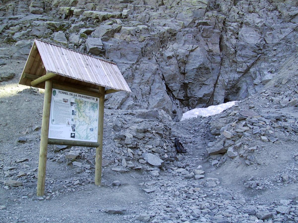 Tunnel de la Traversette – tunnel piéton à 2900 m d’altitude du Queyras ...
