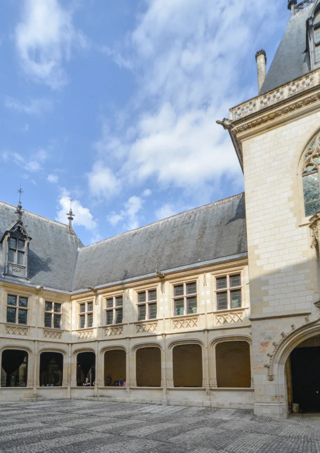 Palais Jacques Cœur | La route Jacques-Coeur