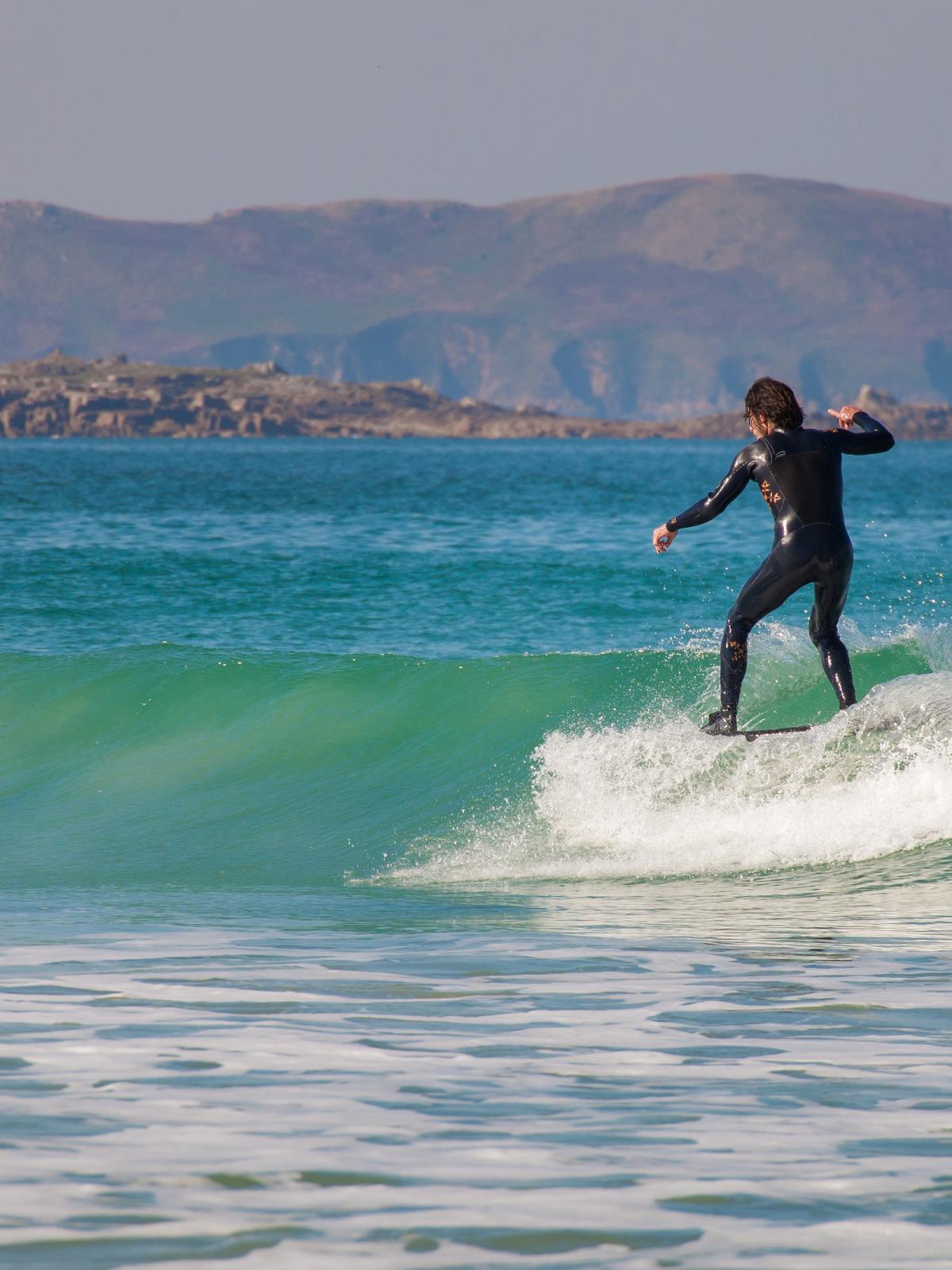 Surfing in Brittany: our top 5 best spots! Office de Tourisme de la ...
