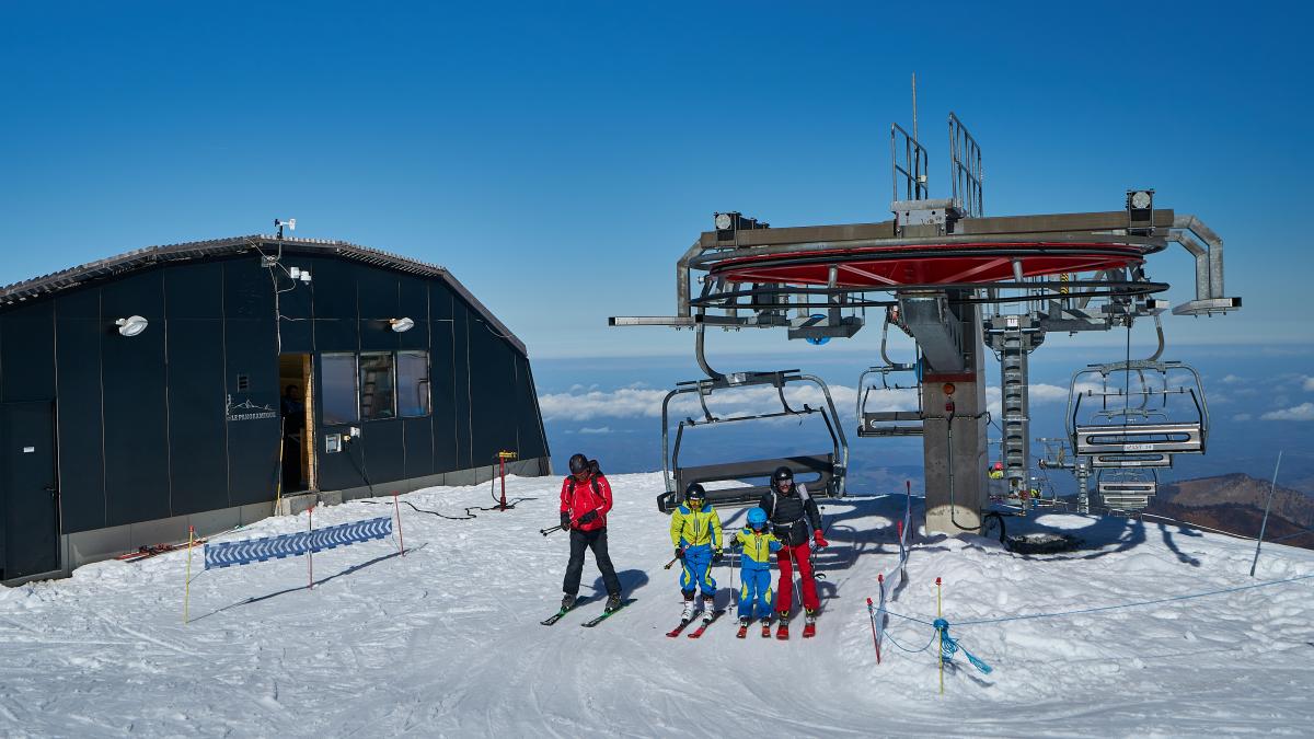 En live | La Pierre Saint-Martin, Site officiel, station de ski et de ...