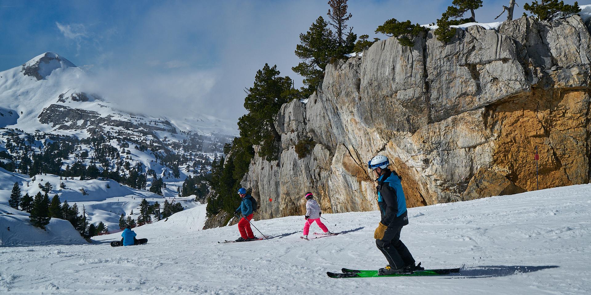 Ski | La Pierre Saint-Martin, Site officiel, station de ski et de ...