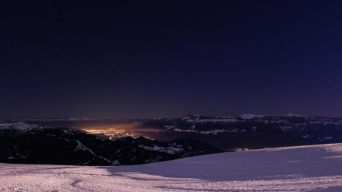 Night snowshoe – Night showshoe hikes | Le Collet