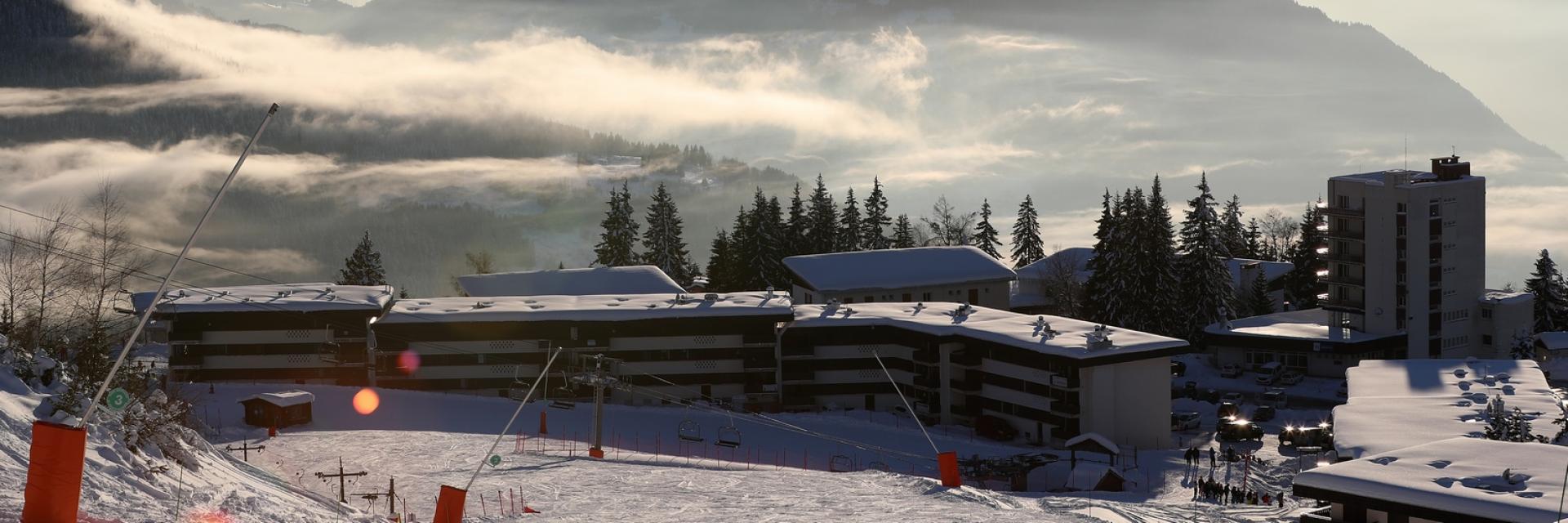 Domaine Skiable Le Collet : 27 Pistes & 35 km | Belledonne Le Domaine ...