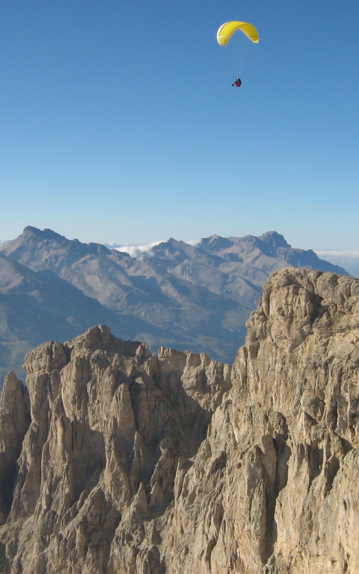 Admirer le massif du Dévoluy depuis les airs | Le Dévoluy, dans les ...
