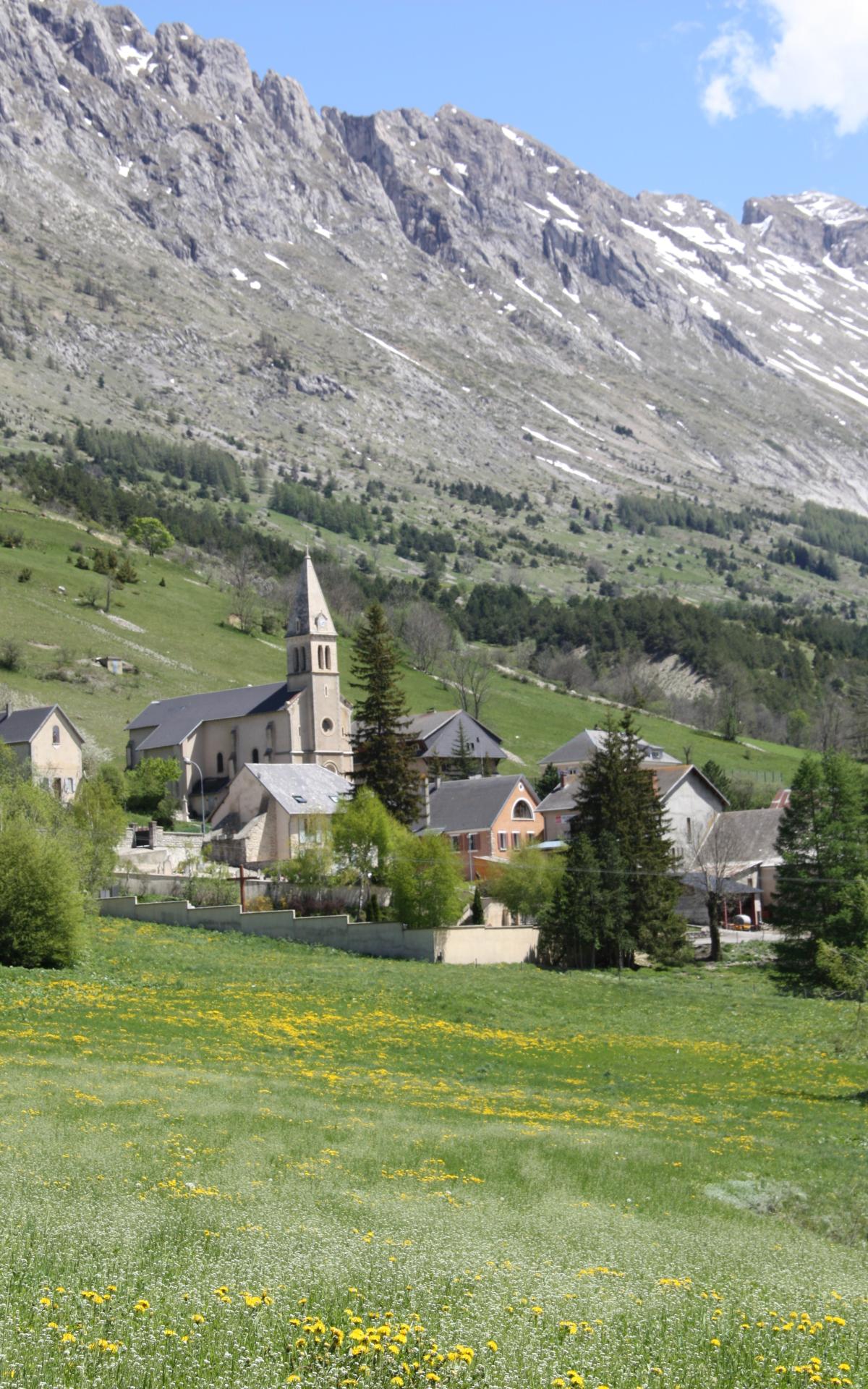 Les villages | Le Dévoluy, dans les Hautes-Alpes (05) – Site officiel