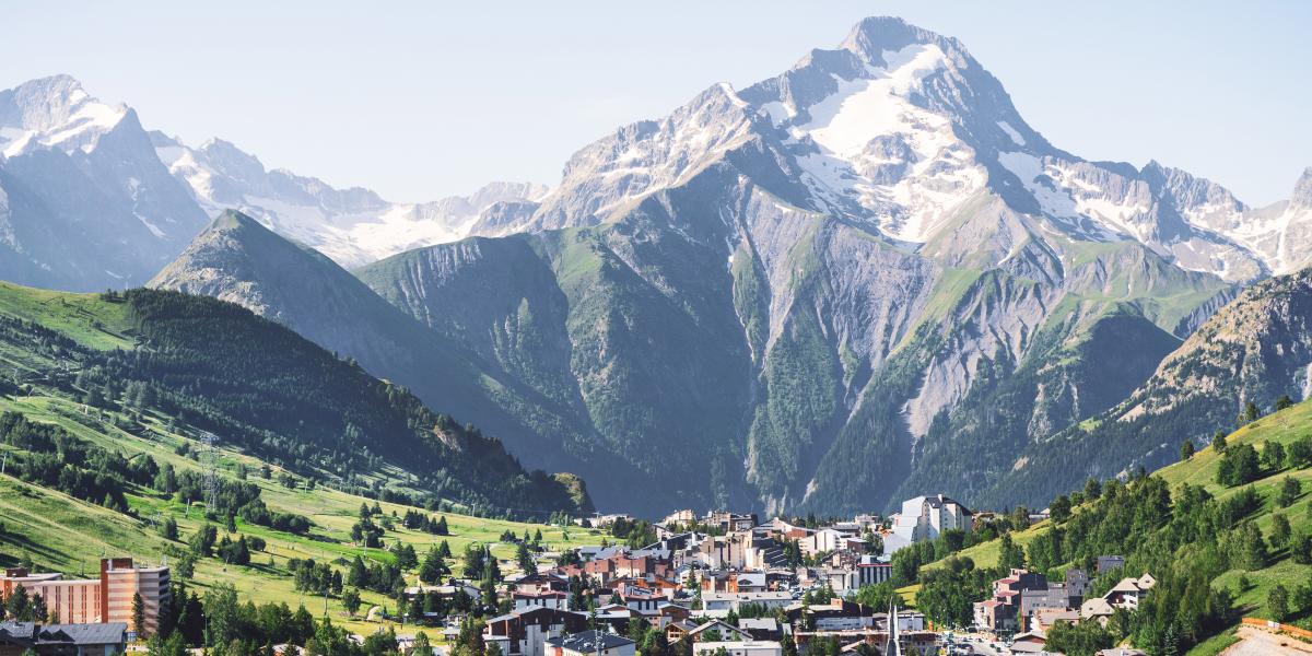 Creation of the resort, history of Les 2 Alpes | Les 2 Alpes