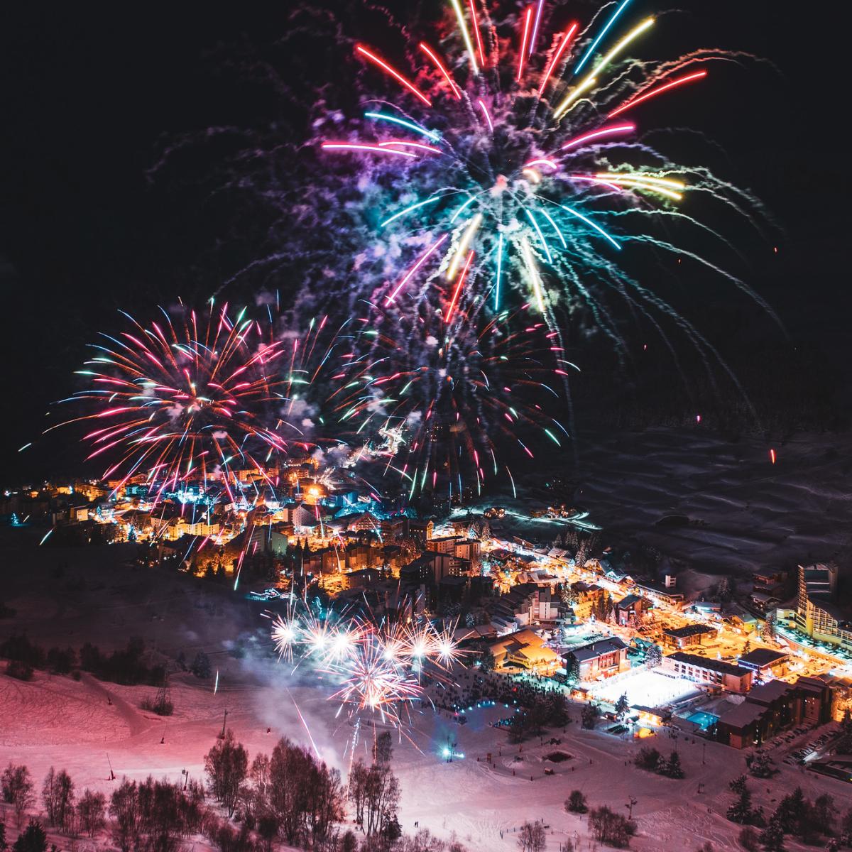 Christmas and New Year’s Eve celebrations | Ski resort Alps : Les 2 ...