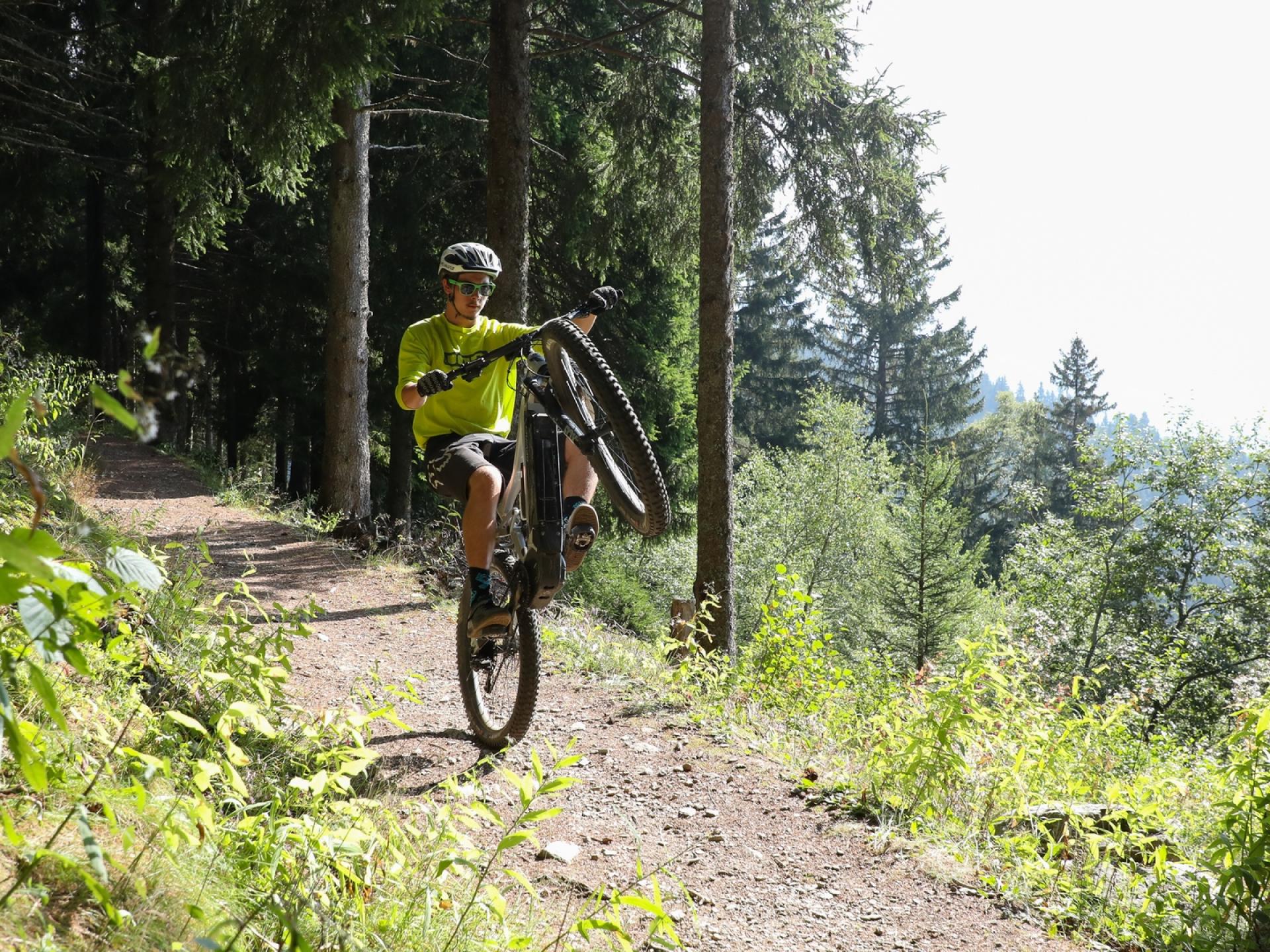 LA STATION | Les 7 Laux