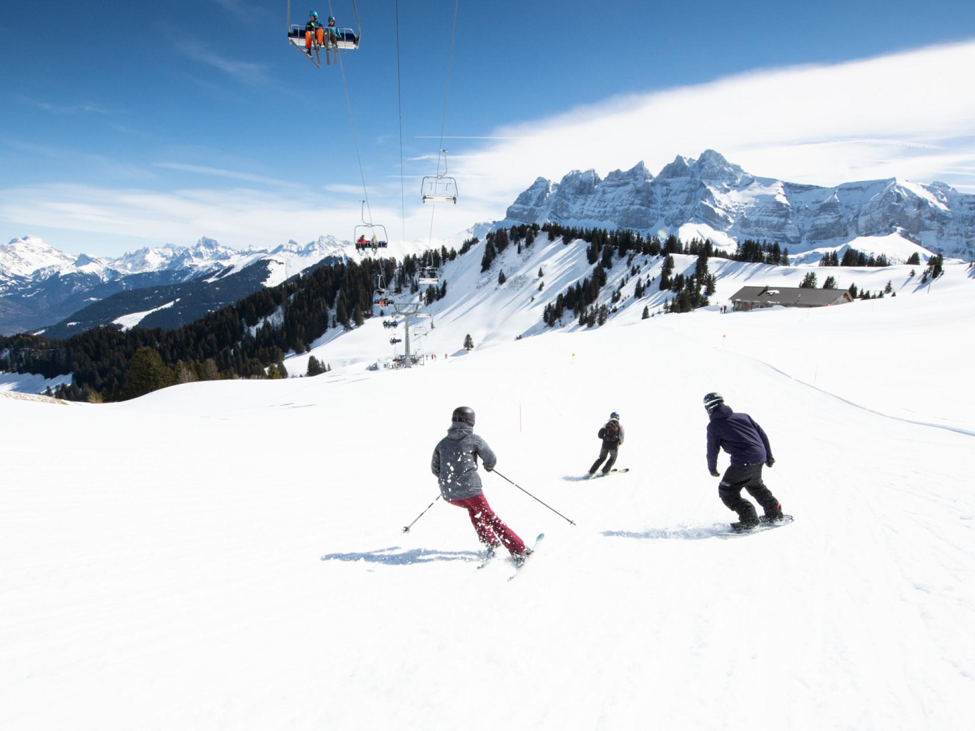 Alpine skiing in the Portes du Soleil: Guide to an unforgettable skiing ...