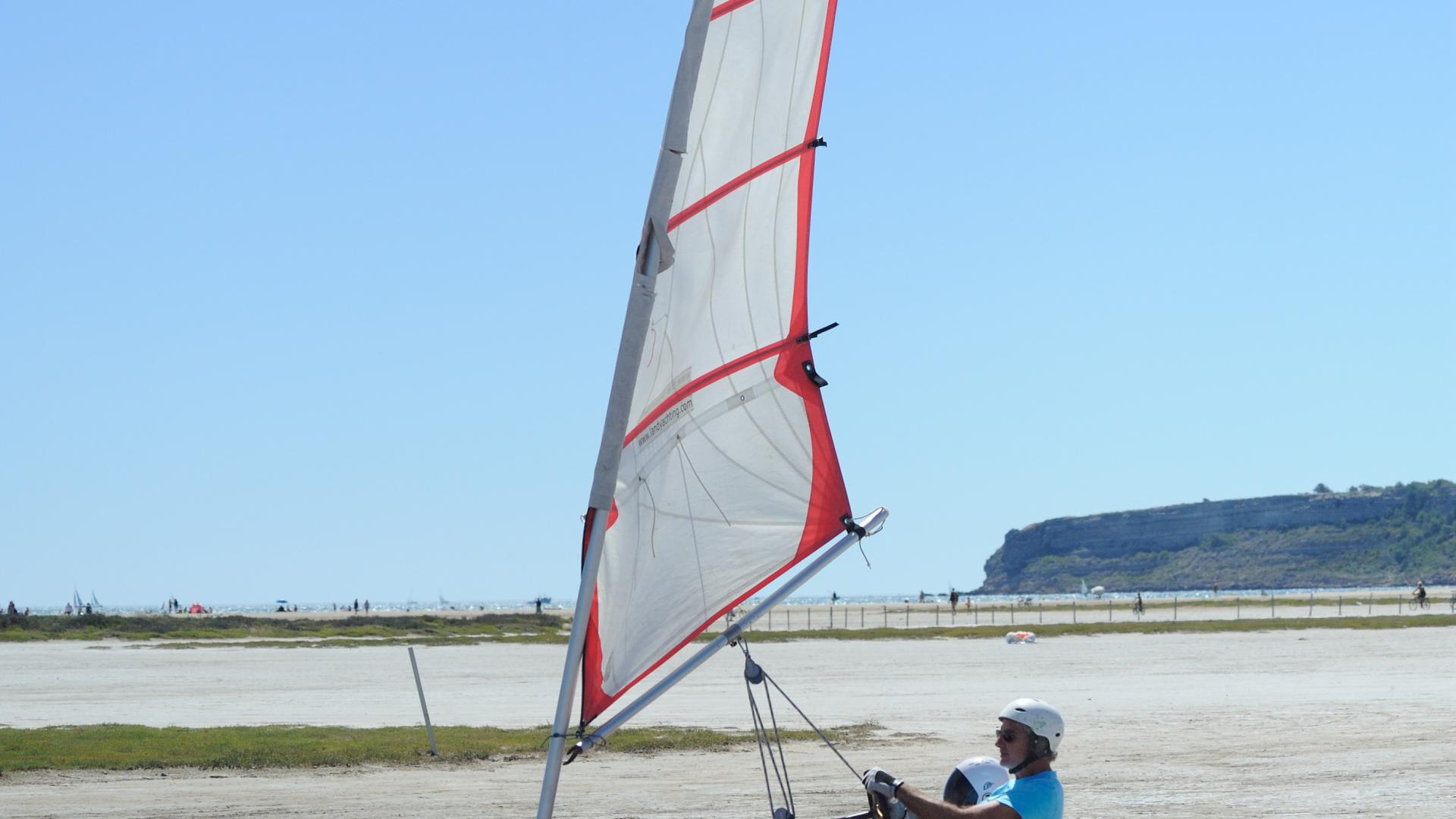 Glissez en char à voile | Office de Tourisme de Leucate