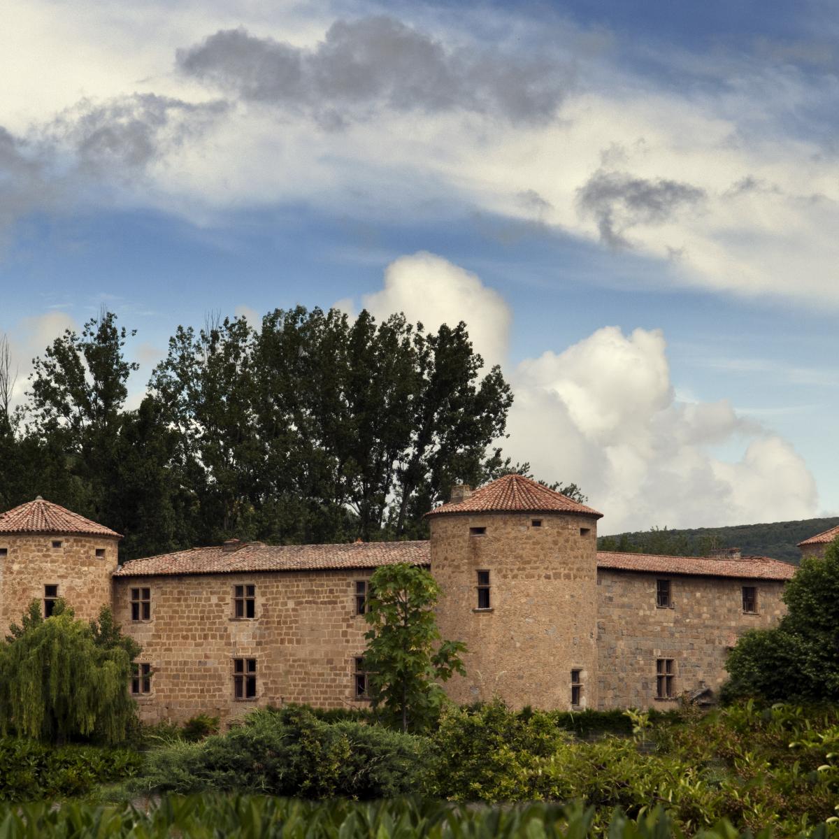 Couiza | Limouxin Tourisme – Site Officiel de l’Office de tourisme du ...
