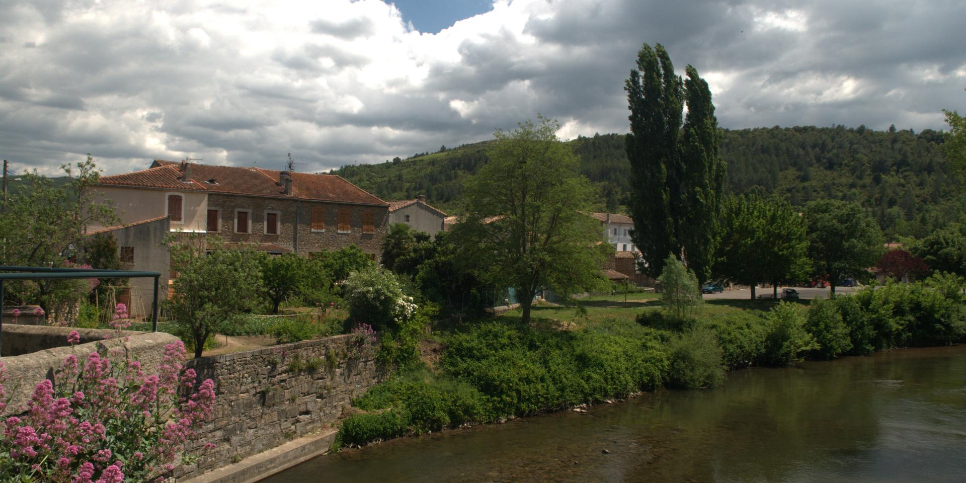 Couiza | Limouxin Tourisme – Site Officiel de l’Office de tourisme du ...