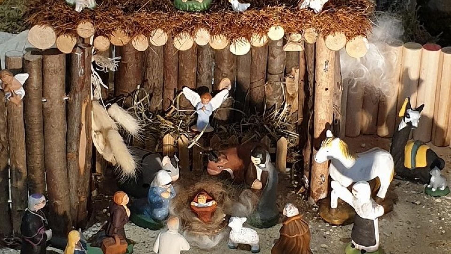 Découverte des Crèches du monde à Lisieux | Authentic Normandy : Office ... Découverte des Crèches du monde à Lisieux | Authentic Normandy : Office ...