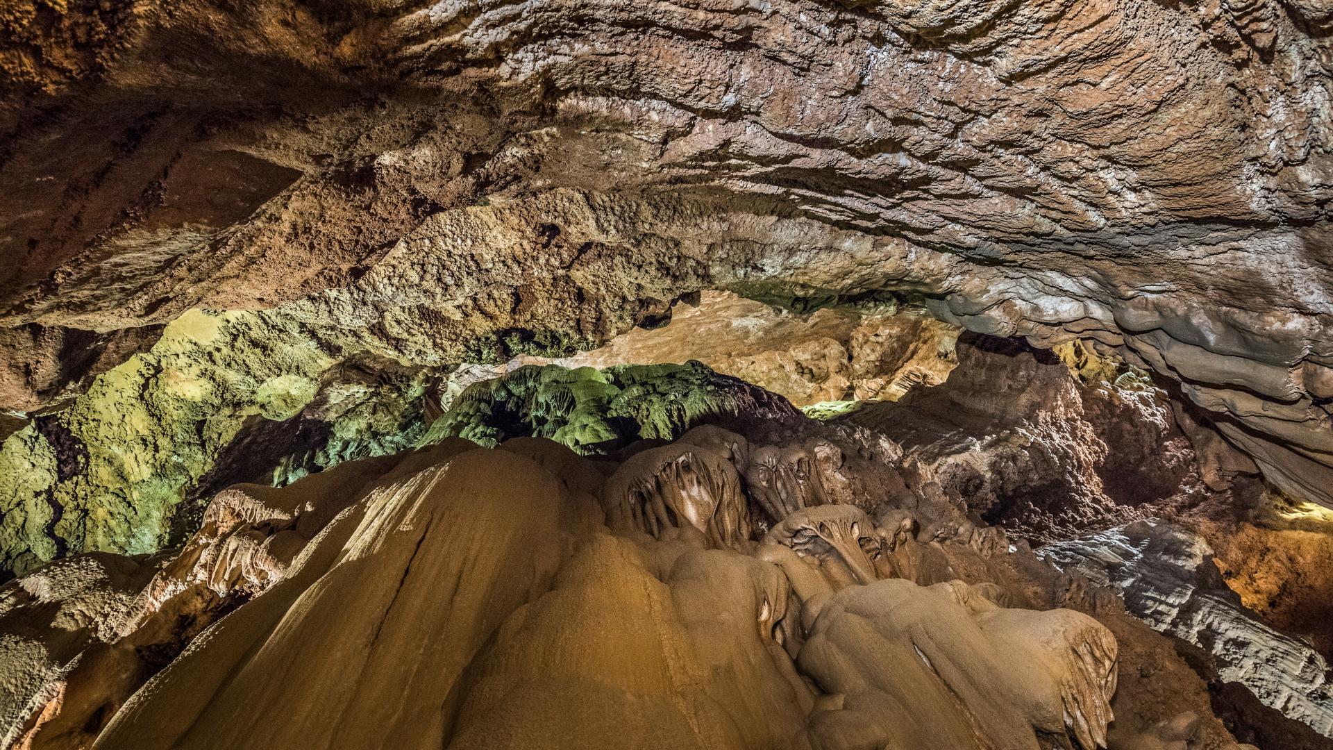 Gouffre de Padirac dans le Lot : visitez un site unique en France