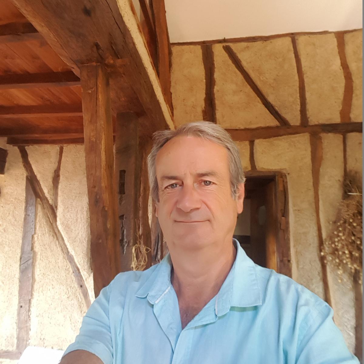 Une équipe à votre écoute | Office de Tourisme Coeur Sud-Ouest Marciac ...