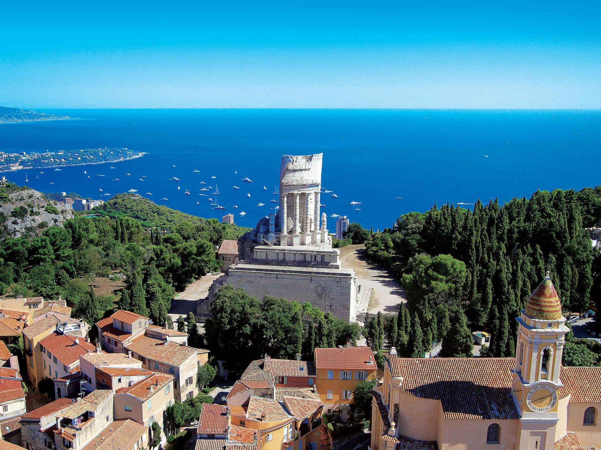 5 motivi per godersi un’estate indiana a Mentone, Riviera & Merveilles ...