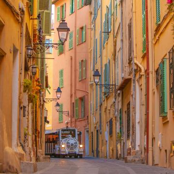 Vieille ville de Menton | Office de Tourisme Menton, Riviera & Merveilles