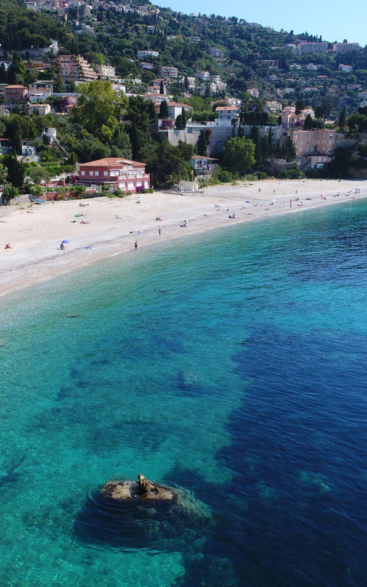 Les plages | Office de Tourisme Menton, Riviera & Merveilles