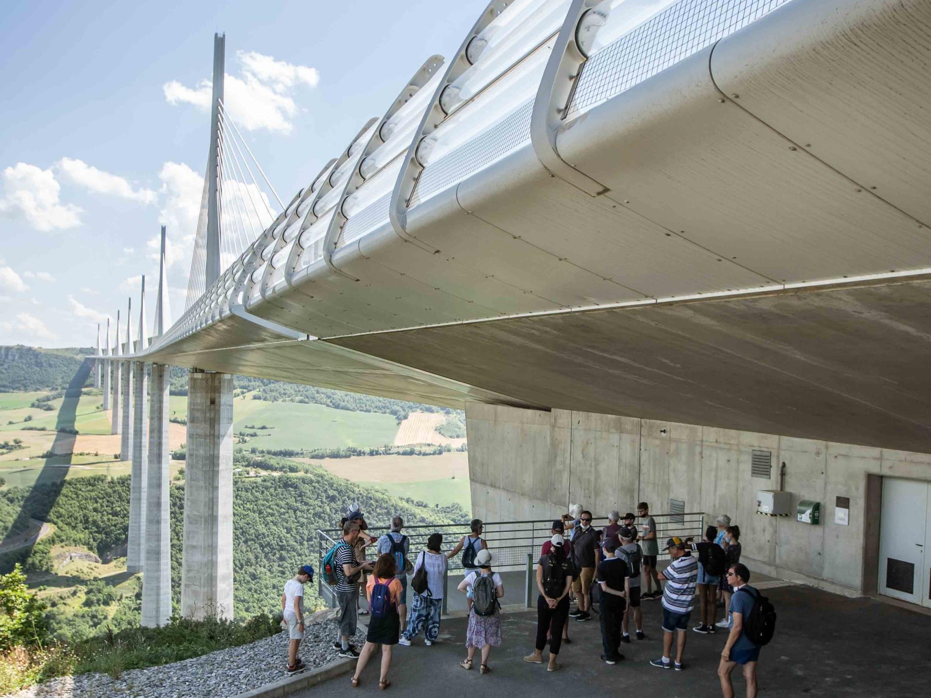 Viaduct van Millau en kelders van Roquefort | Explore Millau