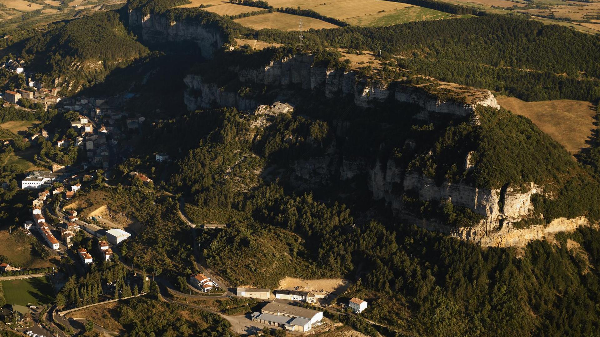 From the Sorgues valley to the rougiers | Explore Millau