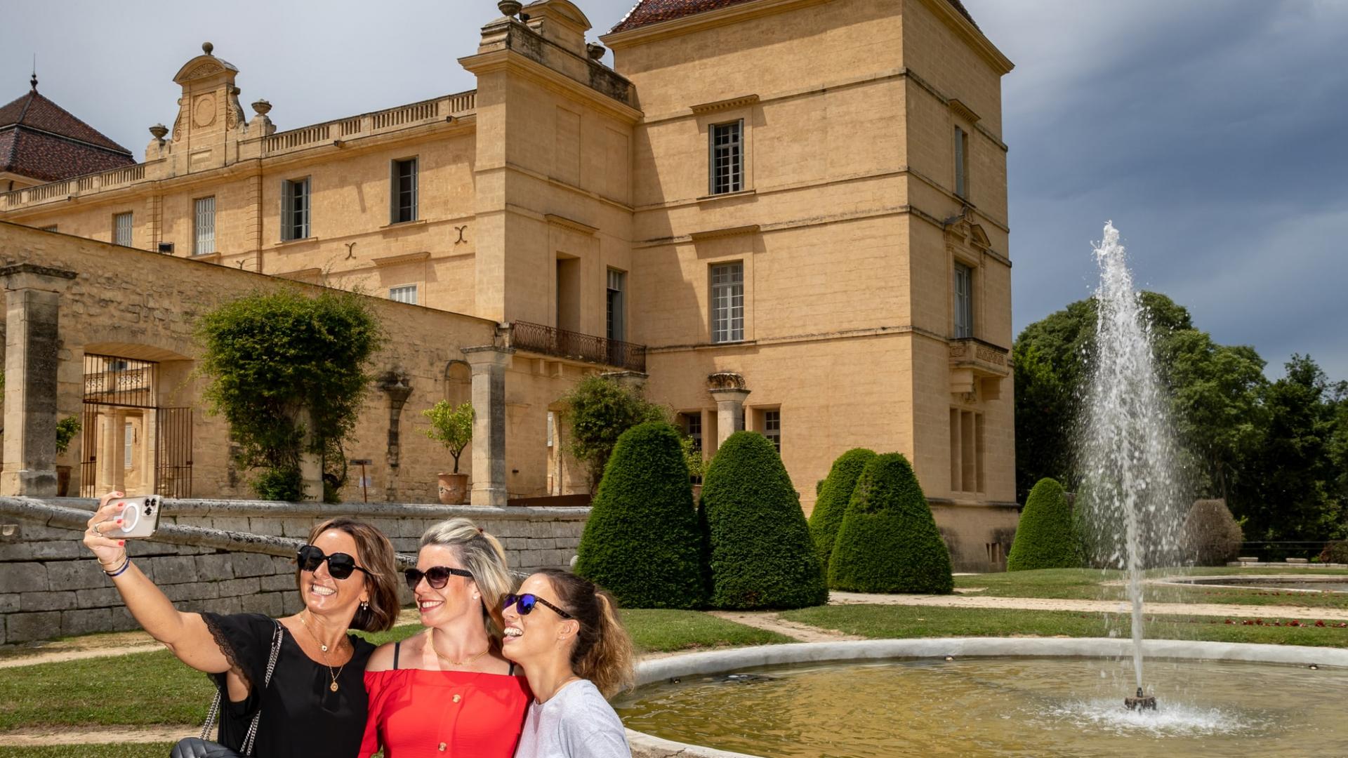 Un paseo a la sombra del acueducto de Castries | Montpellier Turismo