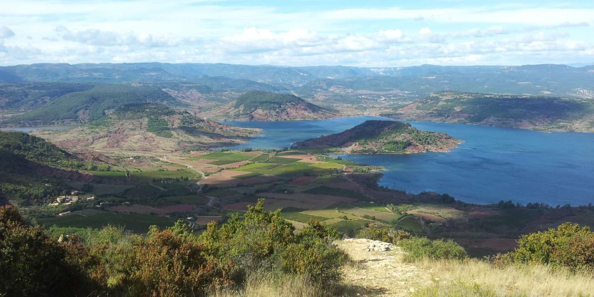 The Salagou lake | Montpellier Tourism