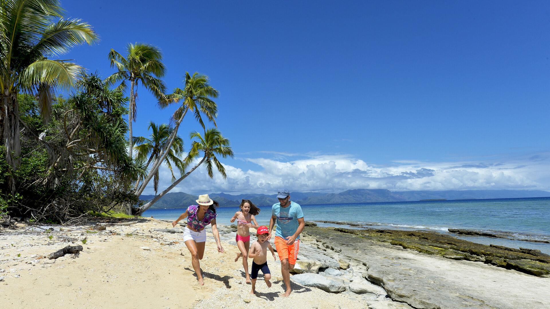 Explore the Exquisite Islets of New Caledonia | New Caledonia Tourism ...