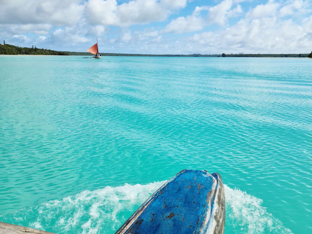Upi bay on the Isle of Pines | New Caledonia Tourism: The official ...