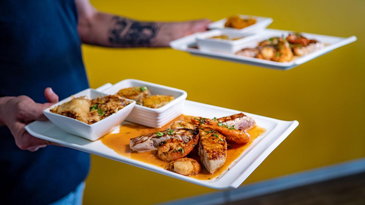 Marché de Noël by Laser Art Pacific (Nouméa) | New Caledonia Tourism ...