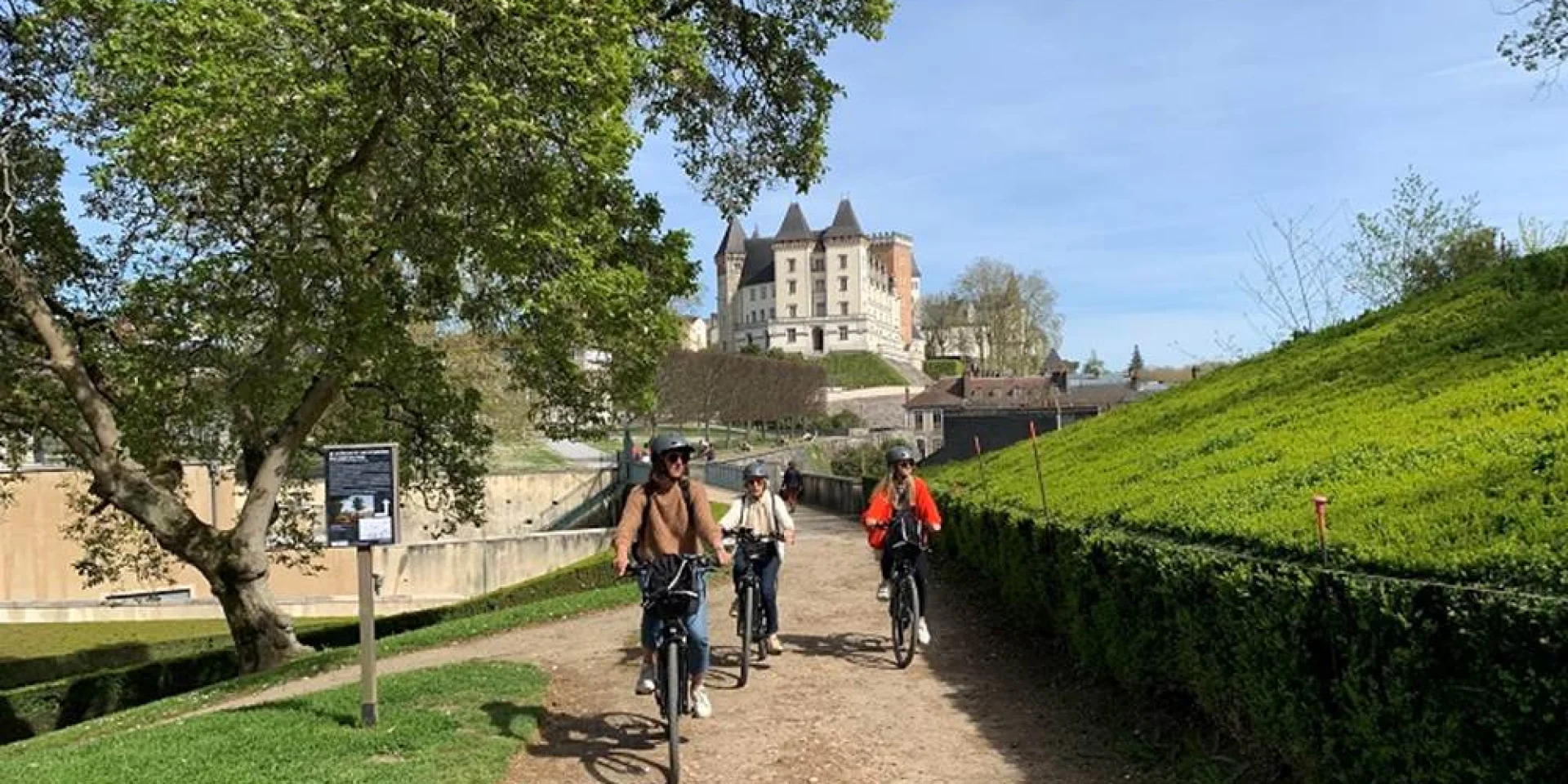 All bike tours | Pau Pyrénées Tourisme